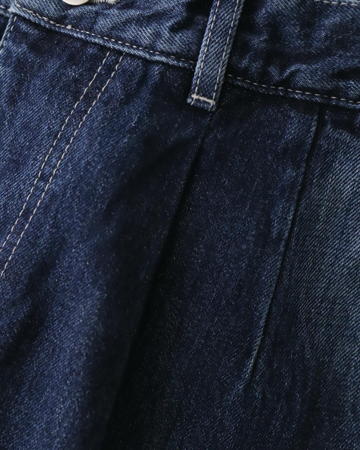 Graphpaper SELVAGE DENIM TWO TUCK TAPERED PANTS – NCNR WEB STORE